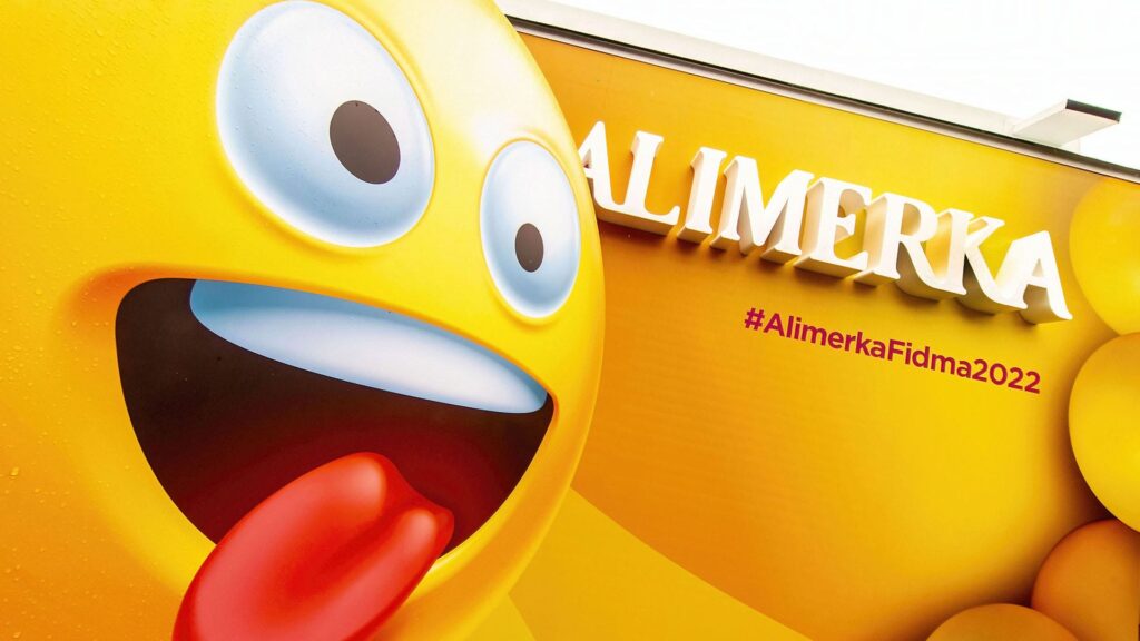 ¡Sonríe! Estás en el stand de Alimerka. - Arrontes y Barrera